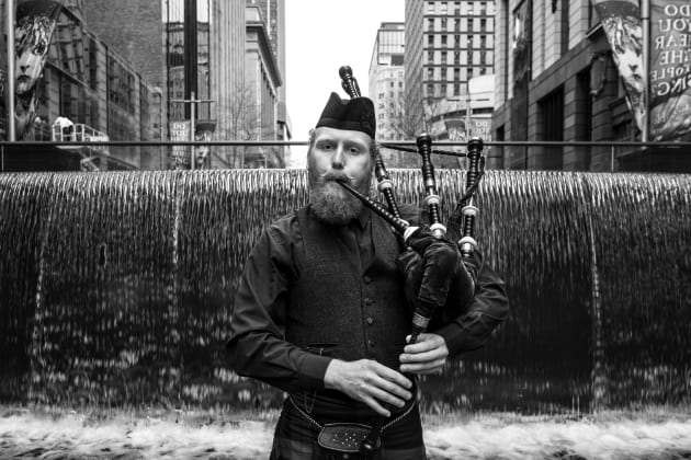 Beauty in difference: the street photography of Jon Lewis - Capture ...