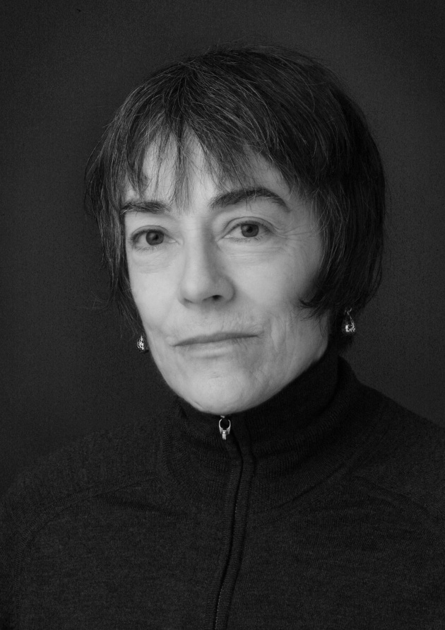 Helen Herbertson receives Lifetime Achievement Award - Dance Australia