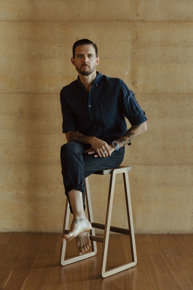 Daniel Riley Onstage in ‘Tracker’ - Dance Australia