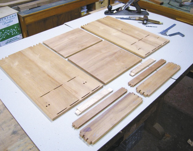 Roy Schack's ‘not so simple cabinet’ - Australian Wood Review