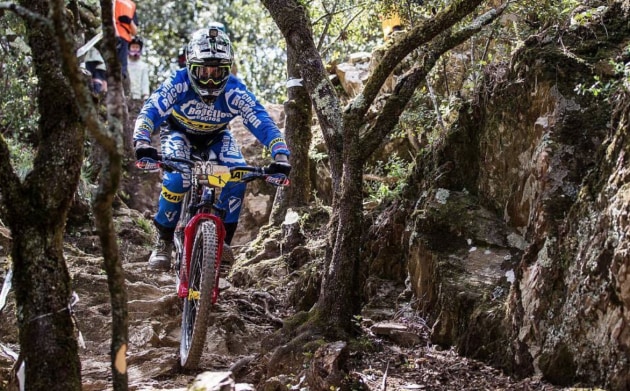 Sam Hill holds EWS lead - Mountain Biking Australia magazine
