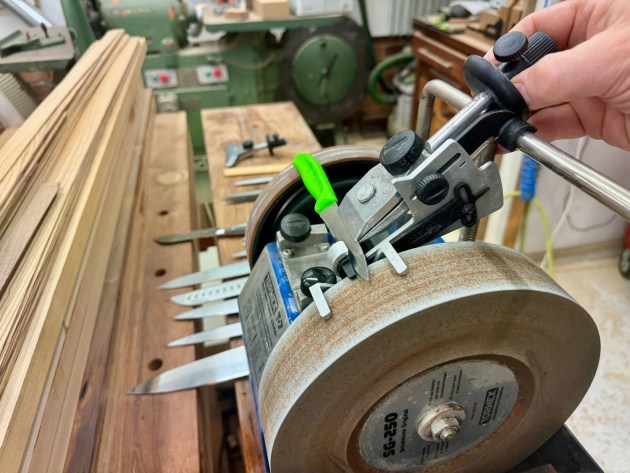 TESTED: Tormek knife angle setter - Australian Wood Review