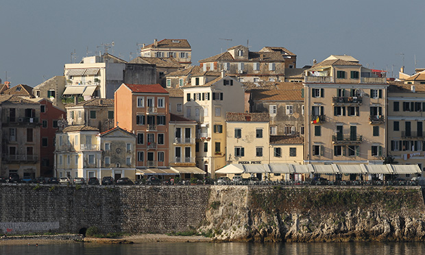 Photo Tip of the Week: Use the Power of Telephoto - Australian Photography