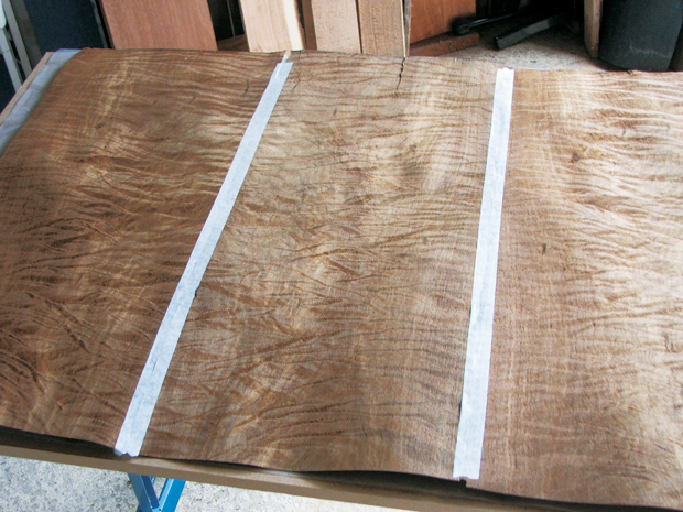 Laying Your Own Veneer - Australian Wood Review