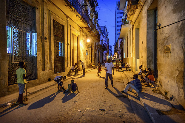 April Street Photography Comp: Winner, Runner-up and Shortlist ...