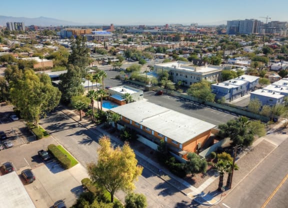 Photos & Tour | University Manor Apartments | Tucson, AZ