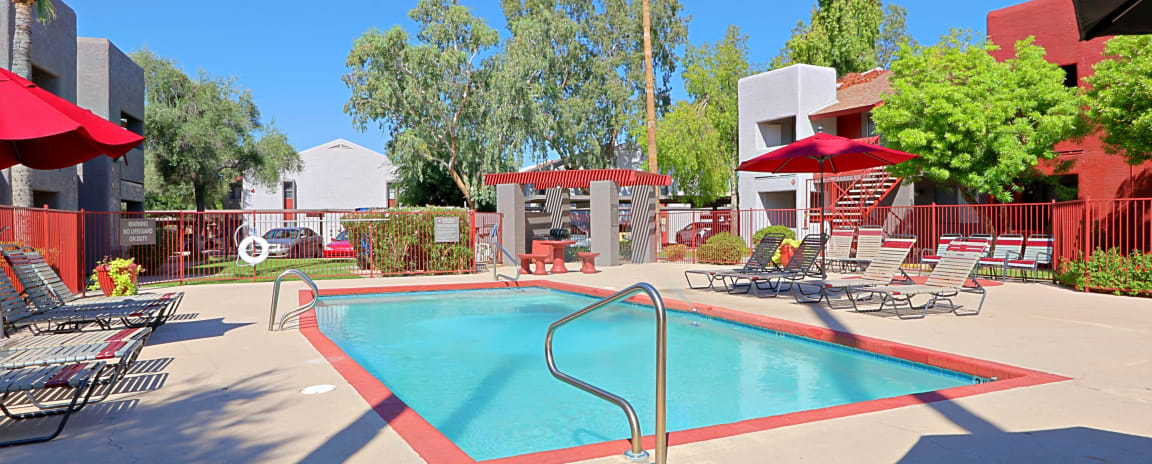 Country Gables Apartments| Apartments in Glendale, AZ