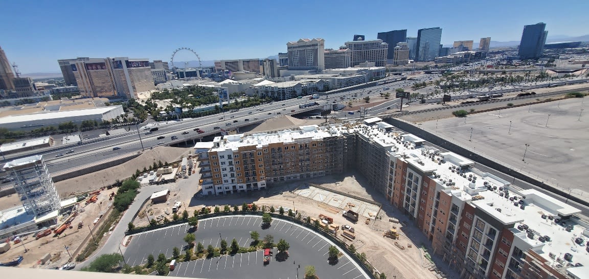 High Rise Apartments Las Vegas | Jade Apartments