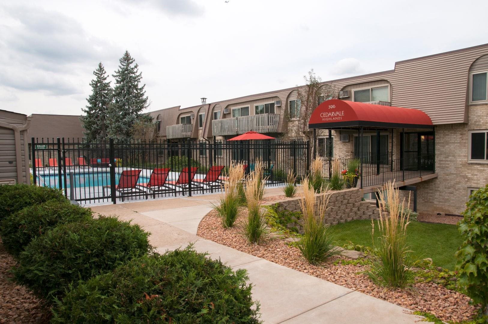 Photos and Video of Cedarvale Highlands in Eagan, MN