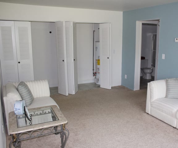 Garfield Commons | Apartments in Clinton Twp, MI
