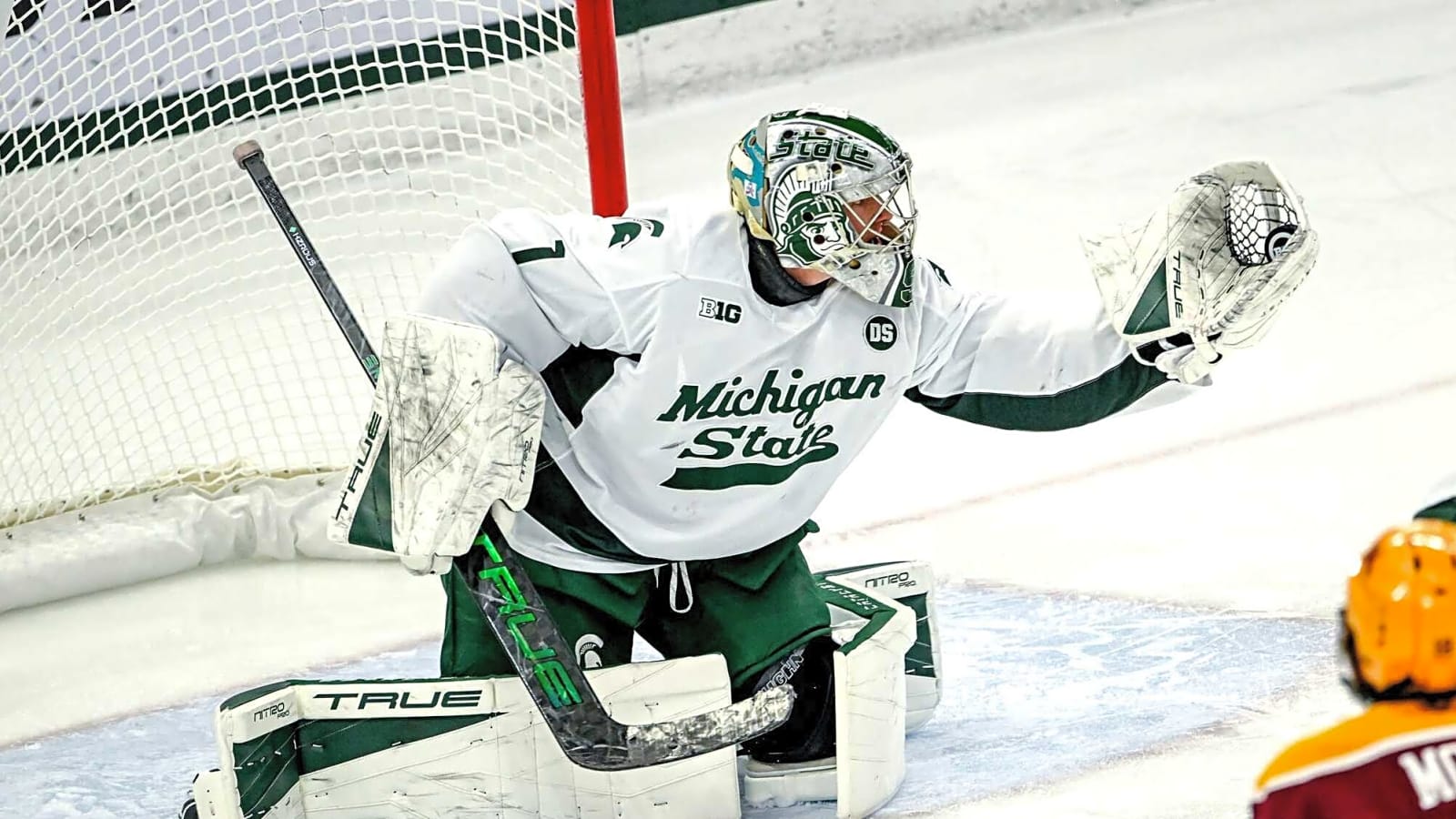 NCAA: 2026 Mike Richter Award Semifinalists Announced | Yardbarker