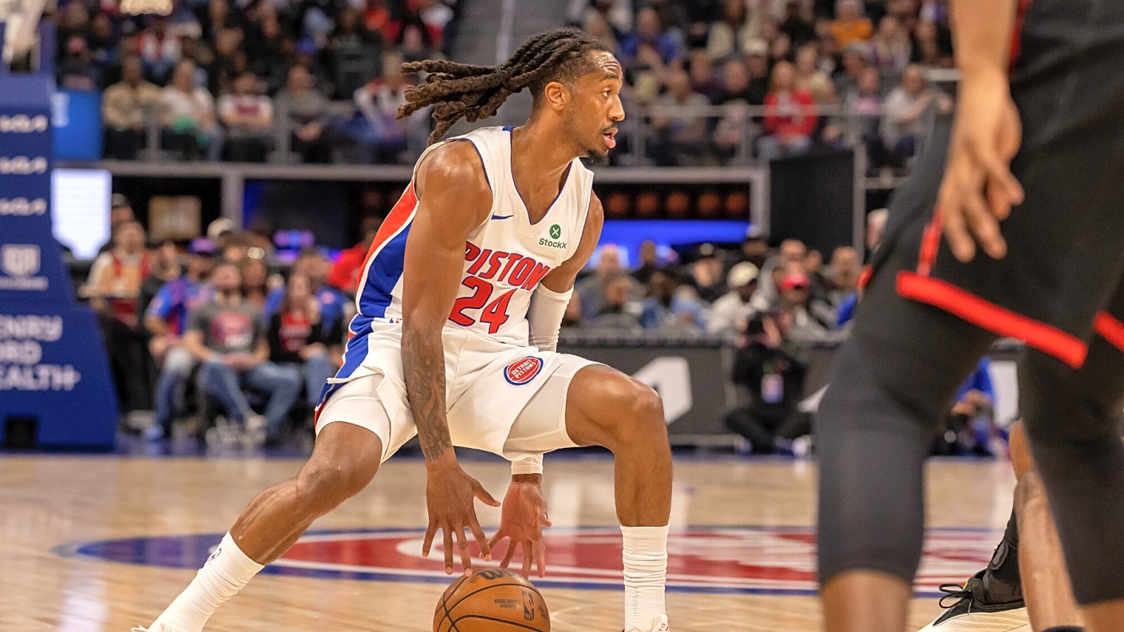 Pistons Clinch First Division Title In 18 Years With Win Over Raptors ...