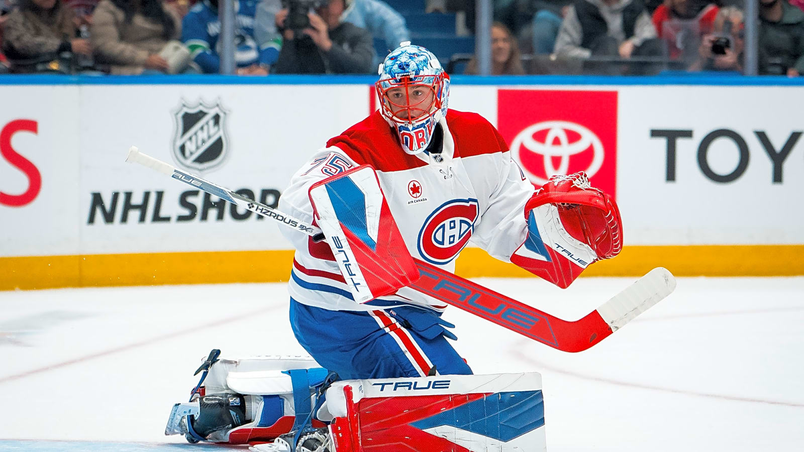 Jakub Dobes looks like the best goalie in the NHL right now | Yardbarker