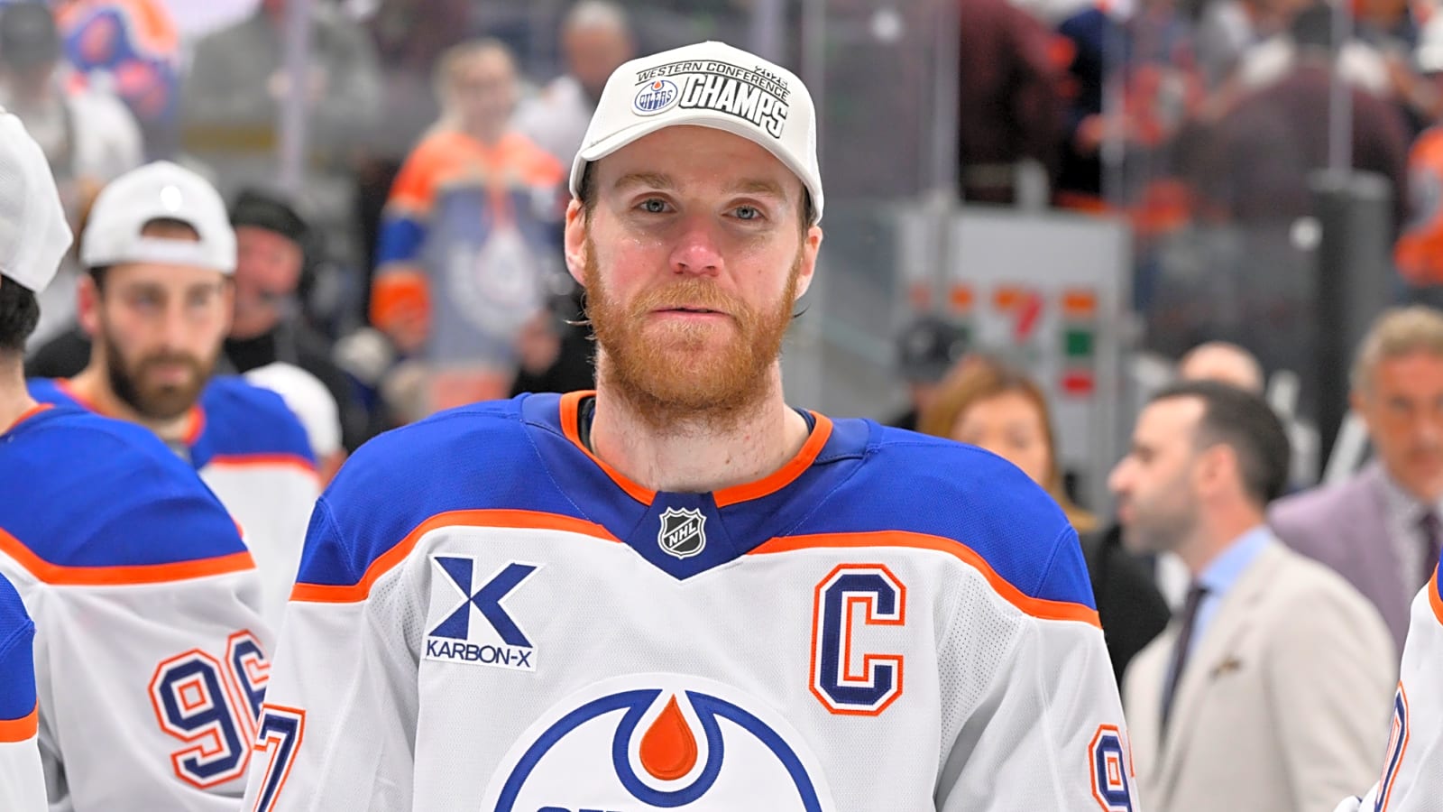 Oilers Coach Issues Crucial Update on McDavid Following Early Exit from ...