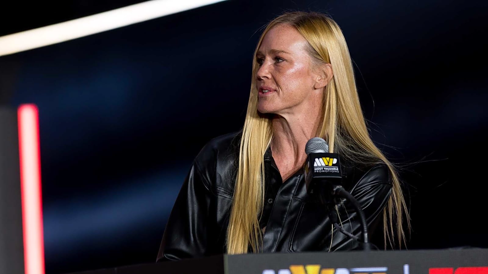 Holly Holm cracks top-5 at lightweight after Stephanie Han loss ...