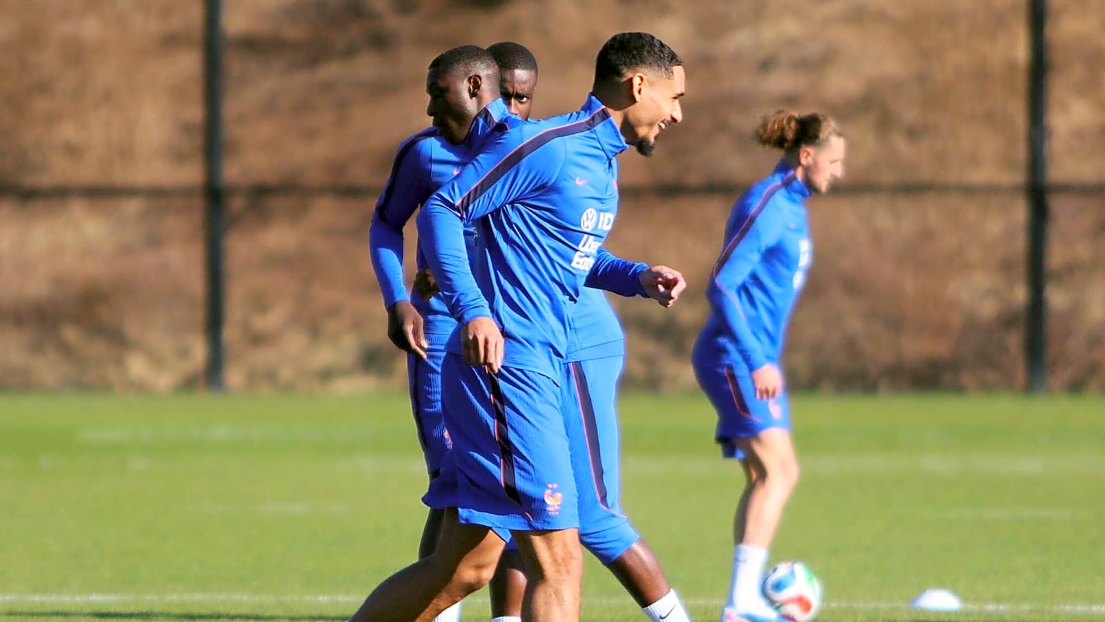 Chelsea plot player plus cash deal for £60 million Liverpool and ...