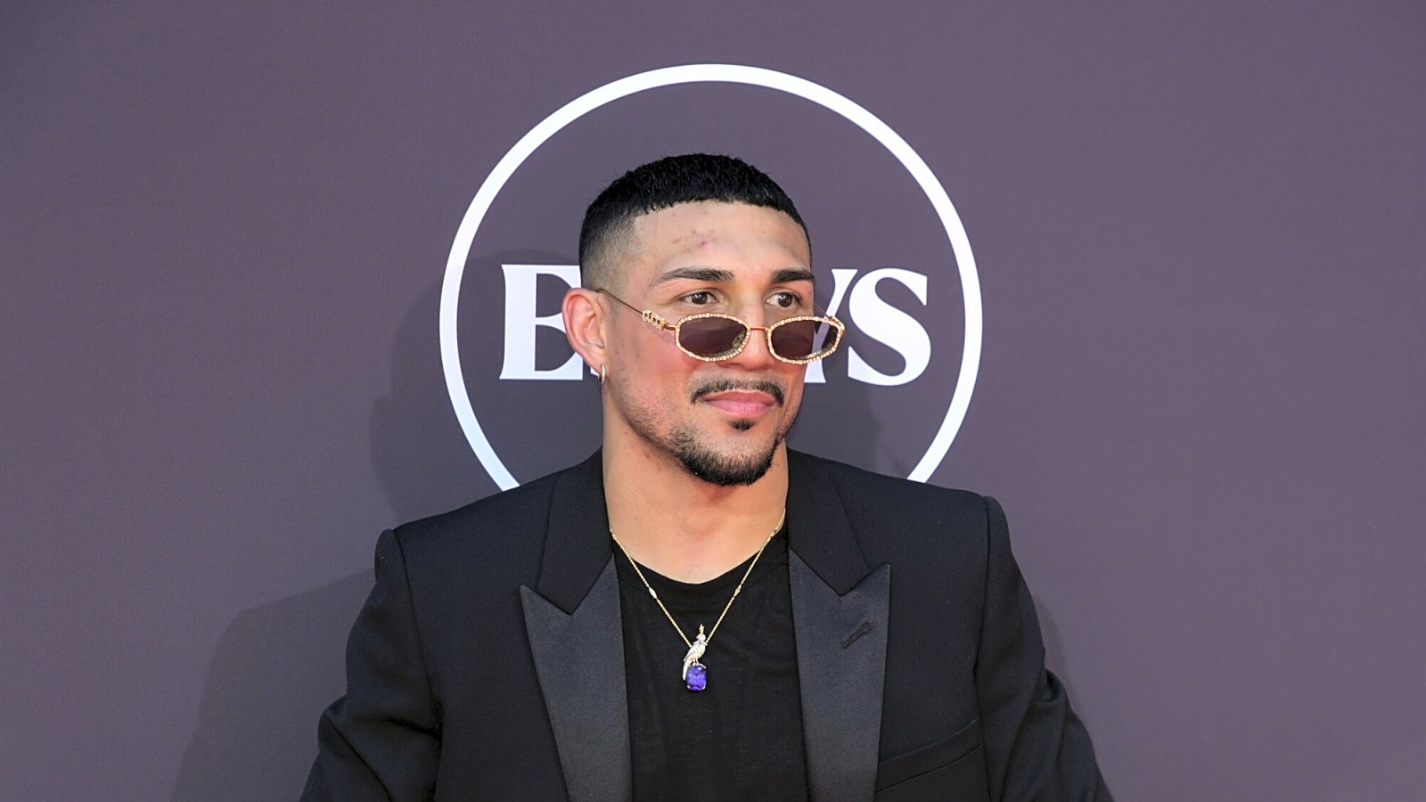 Teofimo Lopez vs Shakur Stevenson – Oscar De La Hoya breaks it down ...