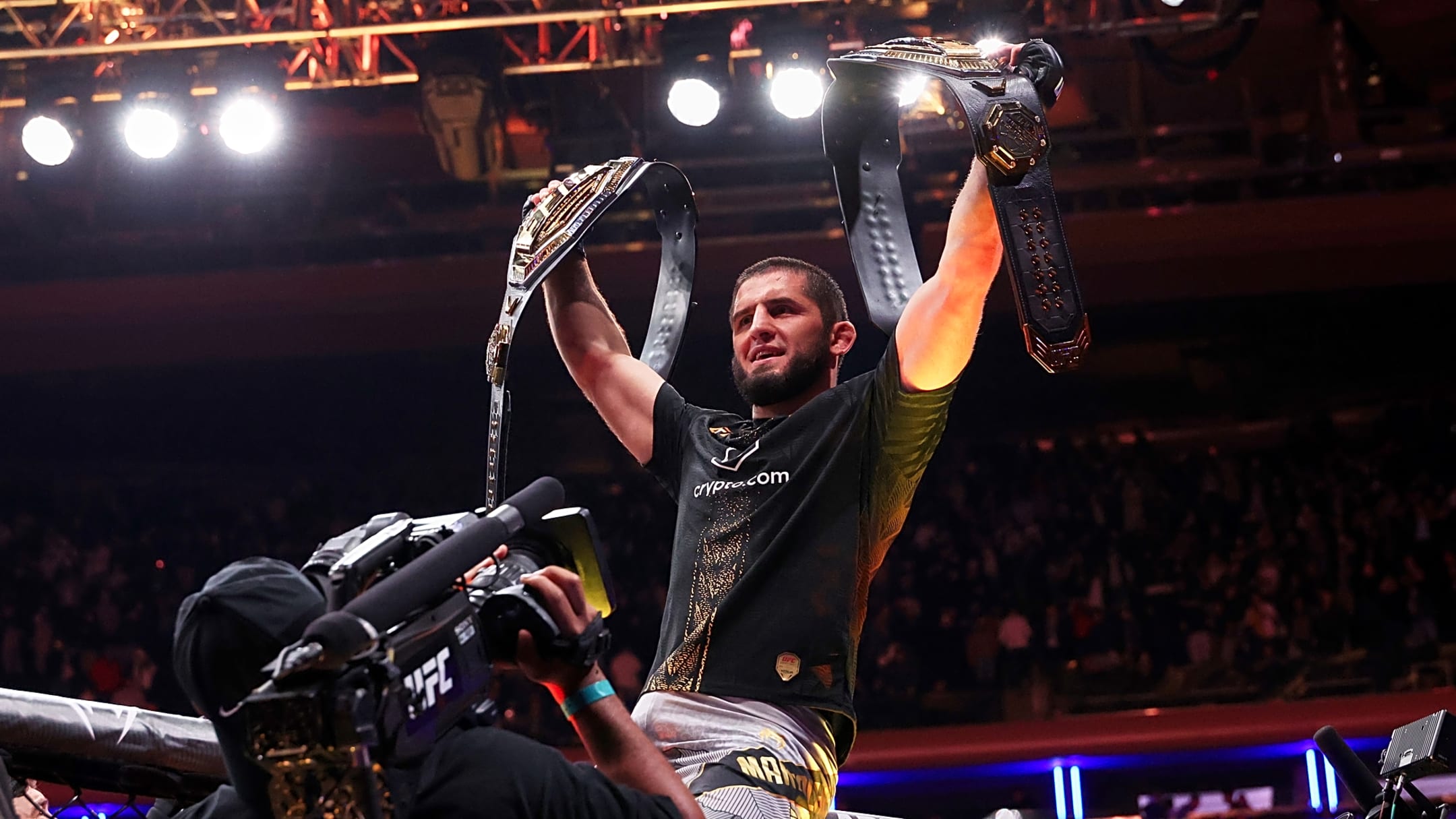 Islam Makhachev Pumps The Breaks On Early 2026 Return | BNN Sports