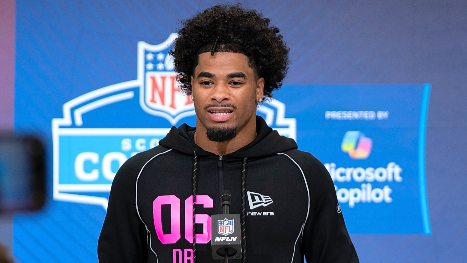 Bucky Brooks Mock Draft 4.0 has MIAMI Selecting | Yardbarker
