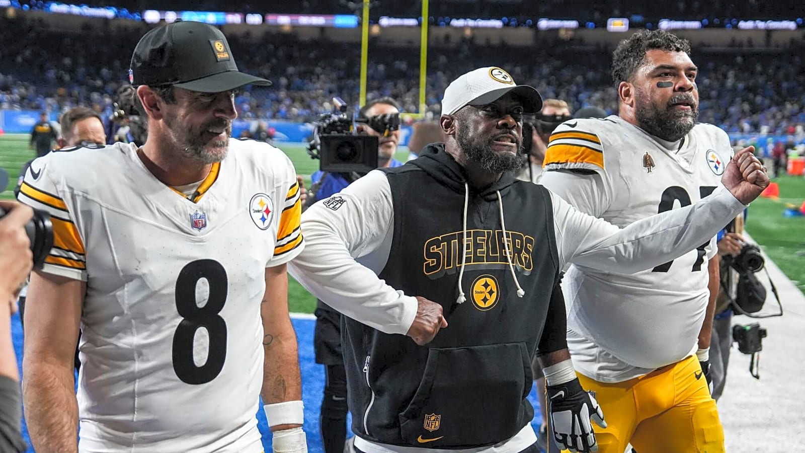 Steelers QB Aaron Rodgers Wishes He Could Have Played 10 Years With 1 ...