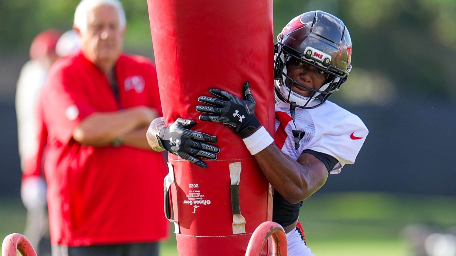 Unexpected Names End Up On Bucs First Injury Report | Yardbarker