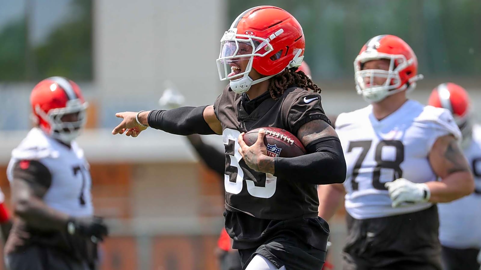 Browns S Ronnie Hickman Signs Second-Round RFA Tender | Yardbarker