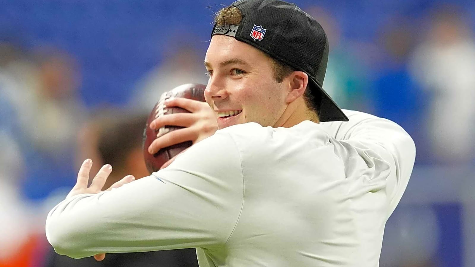 AFC Notes: Trevor Lawrence, Joe Mixon, Riley Leonard, Colts, Jaguars ...