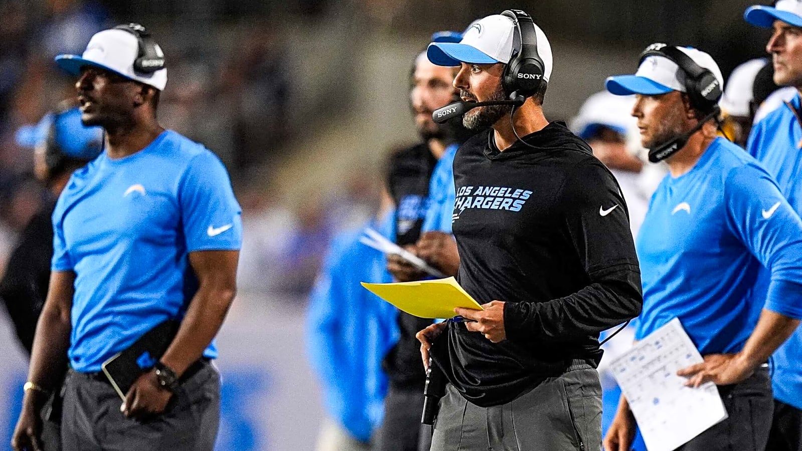 Titans Submit HC Interview Requests For Jesse Minter, Chris Shula ...