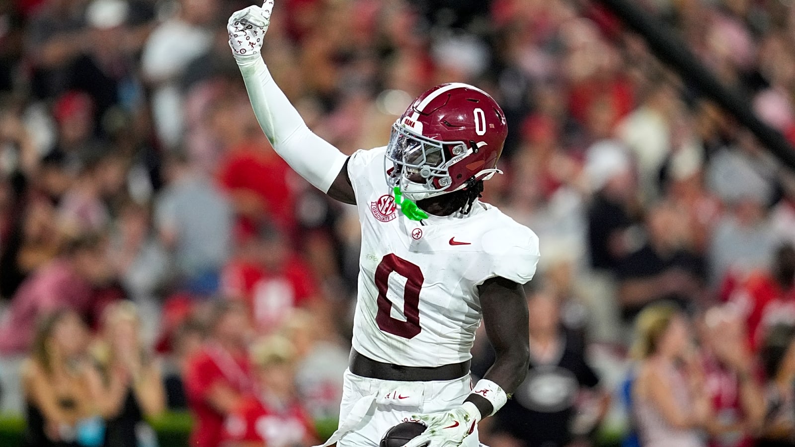 Alabama LB says Tide using doubters to keep their edge: 'They can’t ...