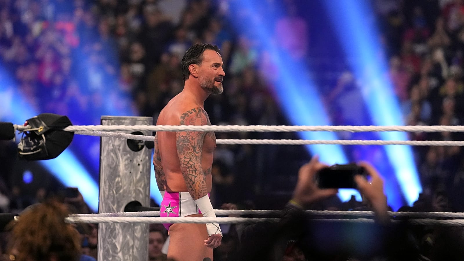 'WWE Raw' Results: CM Punk Fights for MITB Spot, Will Seth Rollins Stop ...