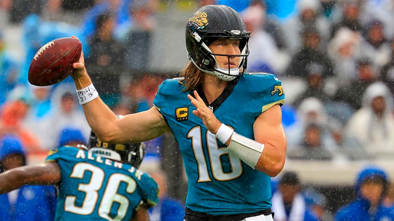 Top NFL DFS Redraft Lineups Start ‘em, Sit ‘em For Week 15 | Yardbarker