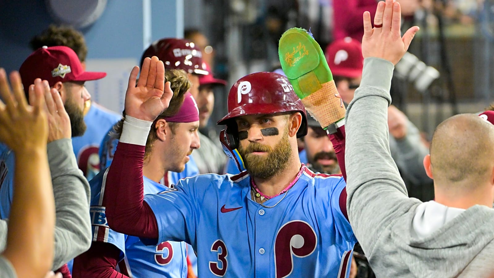 Bryce Harper Fires Back At Dave Dombrowski With 'Not Elite' Shirt ...