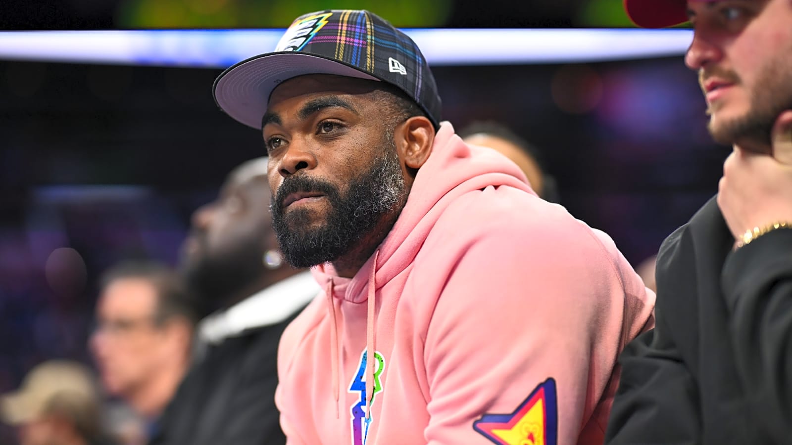 Eagles' Legendary 'Good Guy' Wins Appropriate Award | Yardbarker