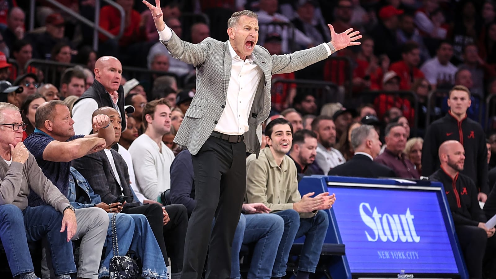 Alabama’s Explosive Offense Leads To Statement Win Over St. John’s at ...