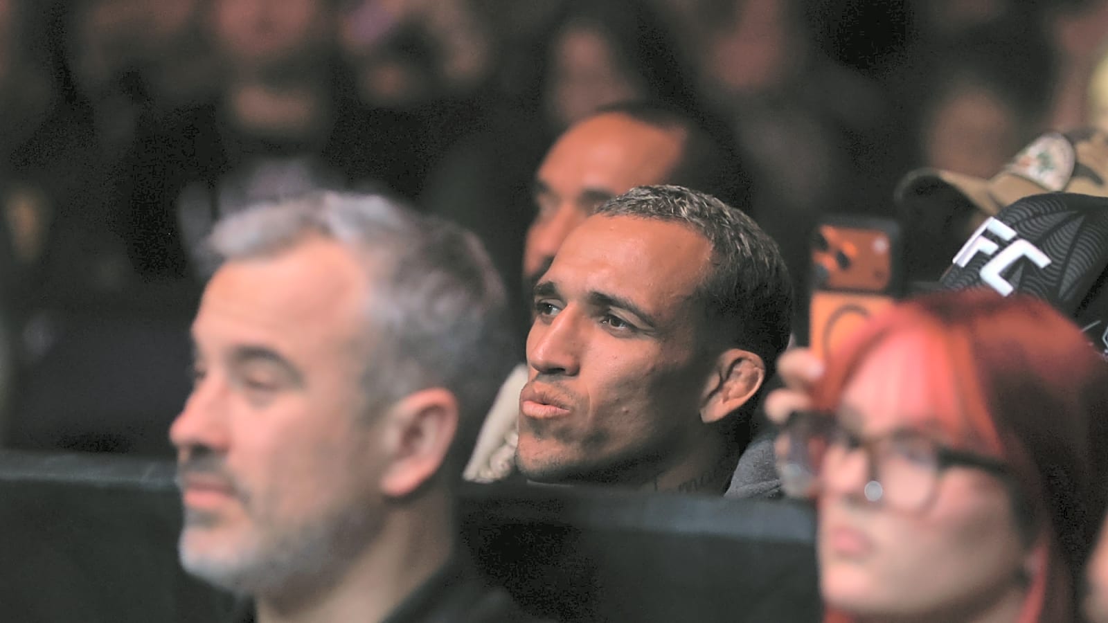 Charles Oliveira names 9-4 UFC star he thinks would beat Conor McGregor ...