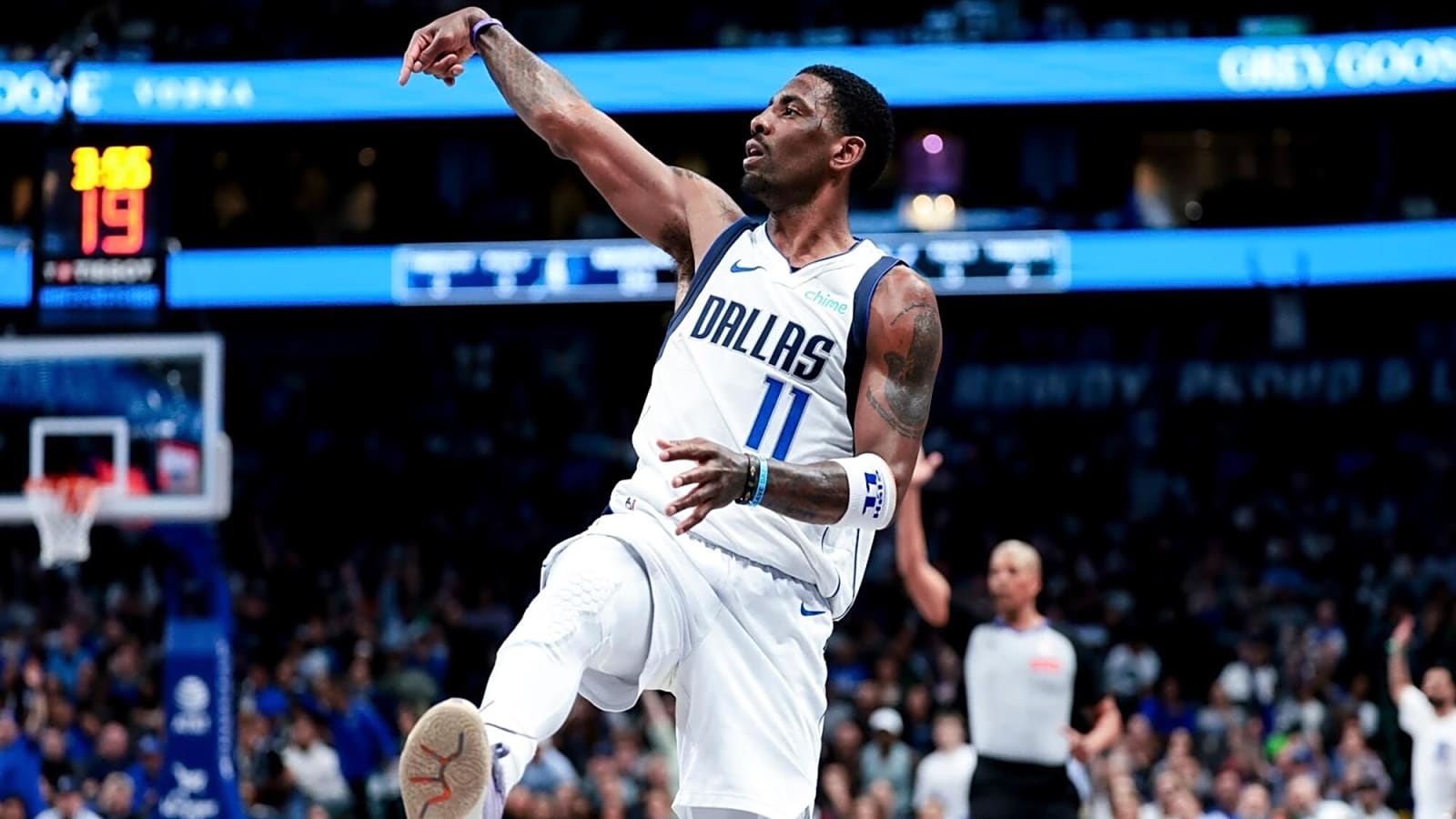 Mavericks Plans Revealed: Dallas Wants Full Evaluation Of Anthony Davis ...