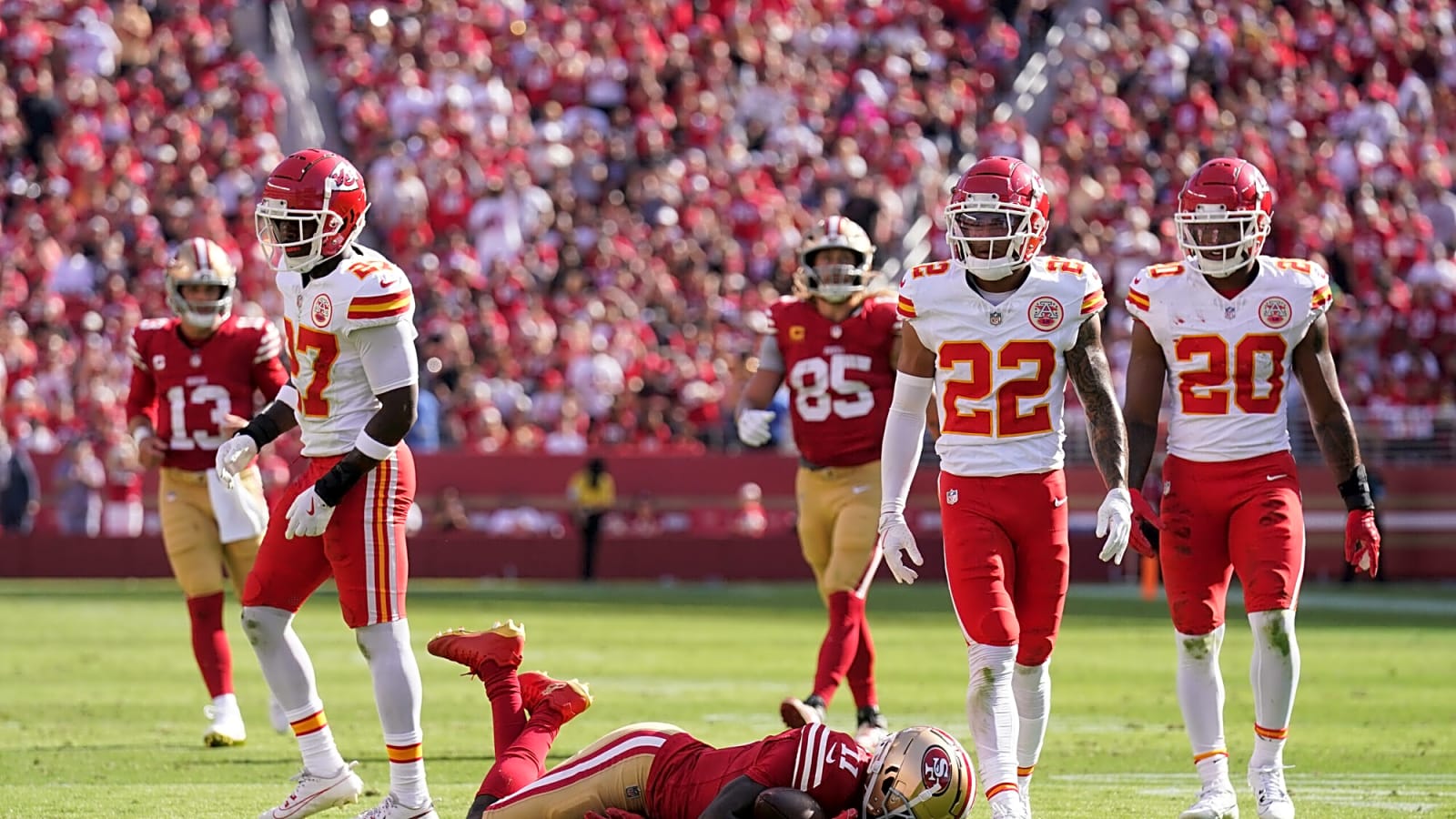 49ers’ $120M Receiver Calls Them ‘Scared’ ‘Little’ Boys And Dares Them ...