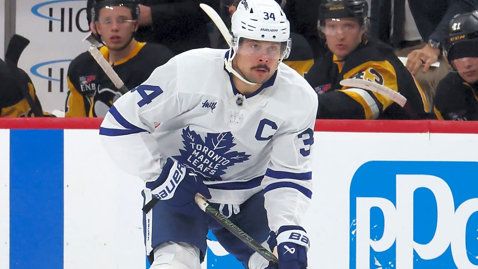 Auston Matthews is still not playing as expected for the Leafs | Yardbarker
