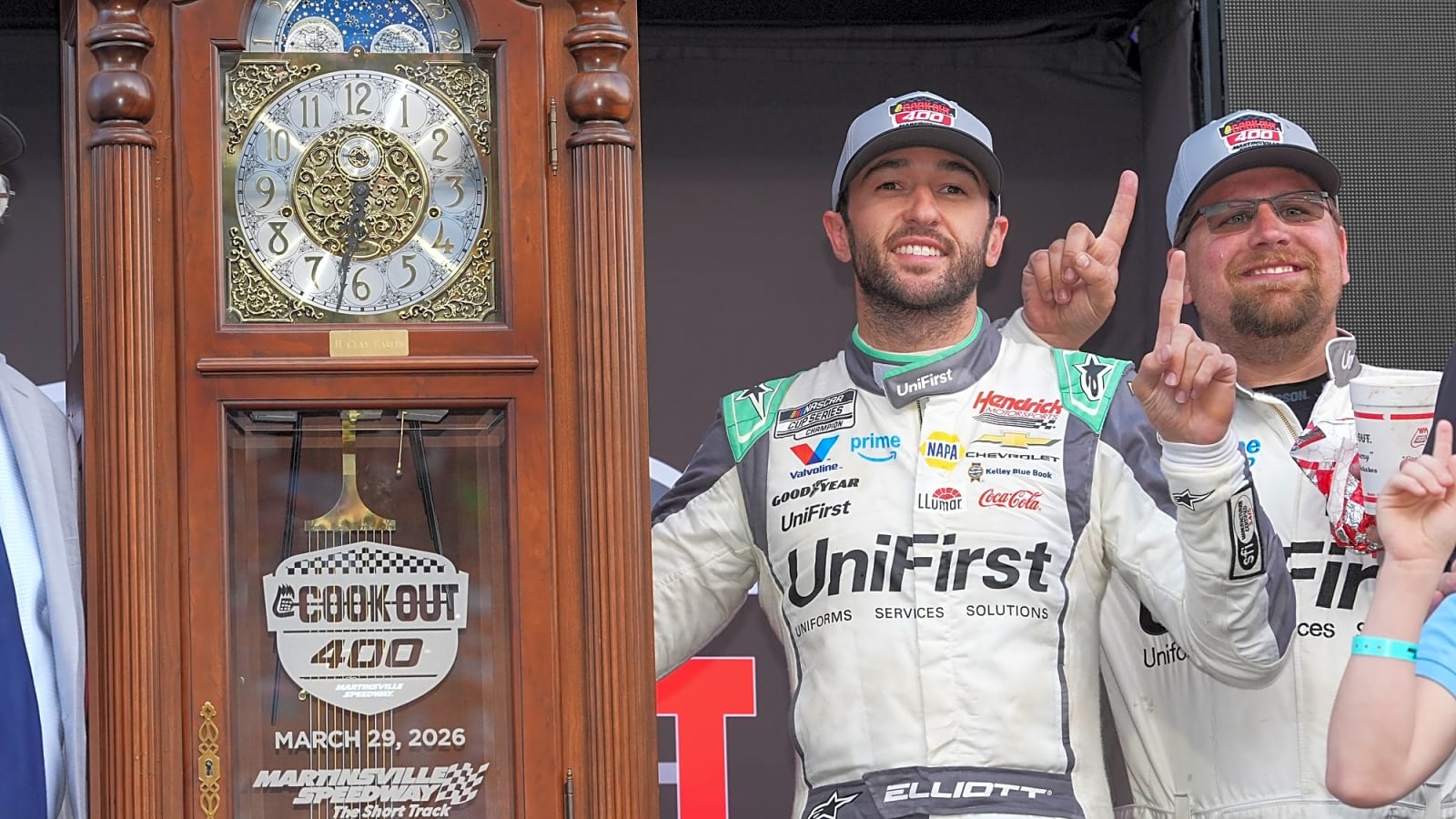 Chase Elliott Saves Alan Gustafson From NASCAR Fans’ Hatred with 6-Word ...