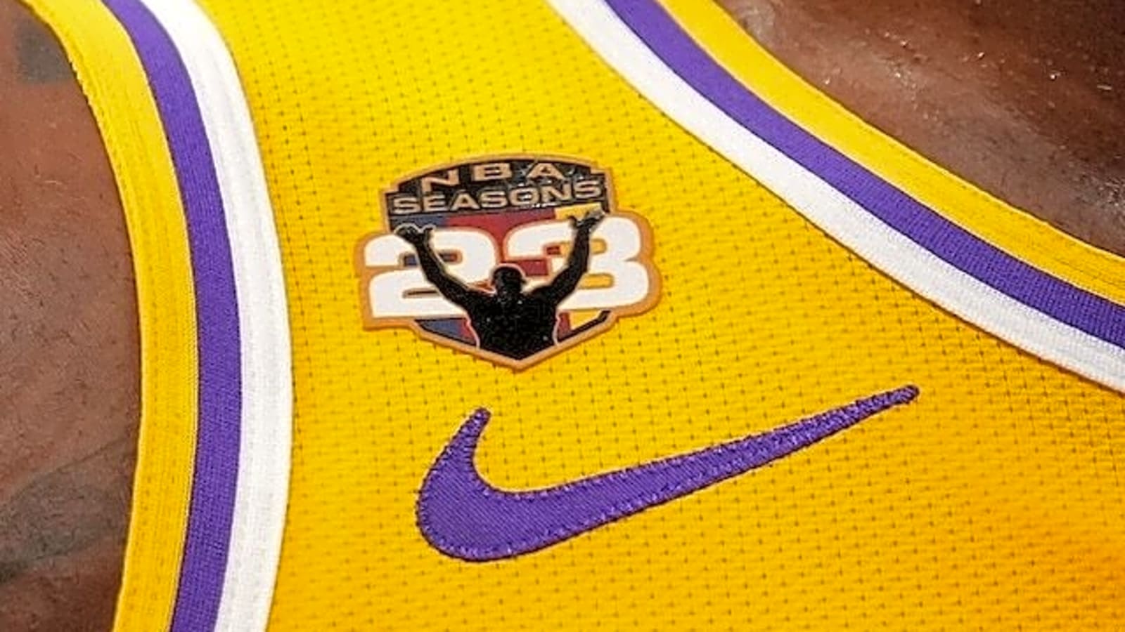 LeBron James ‘Super Humbled’ By 23rd NBA Season Jersey Patch | Yardbarker