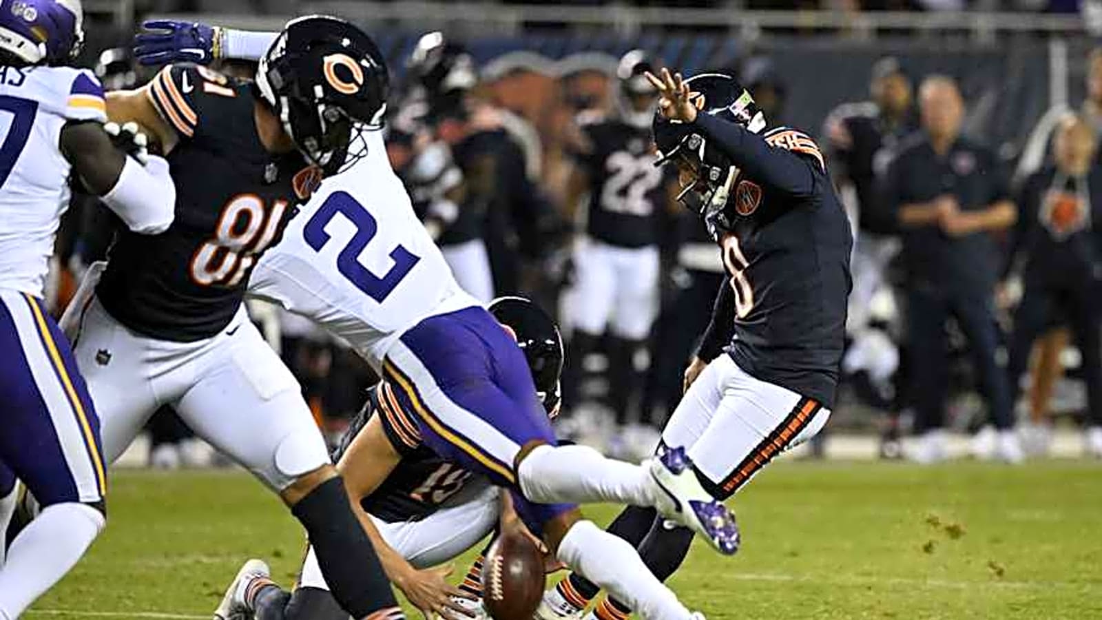 4 options for Chicago Bears to replace kicker Cairo Santos | Yardbarker