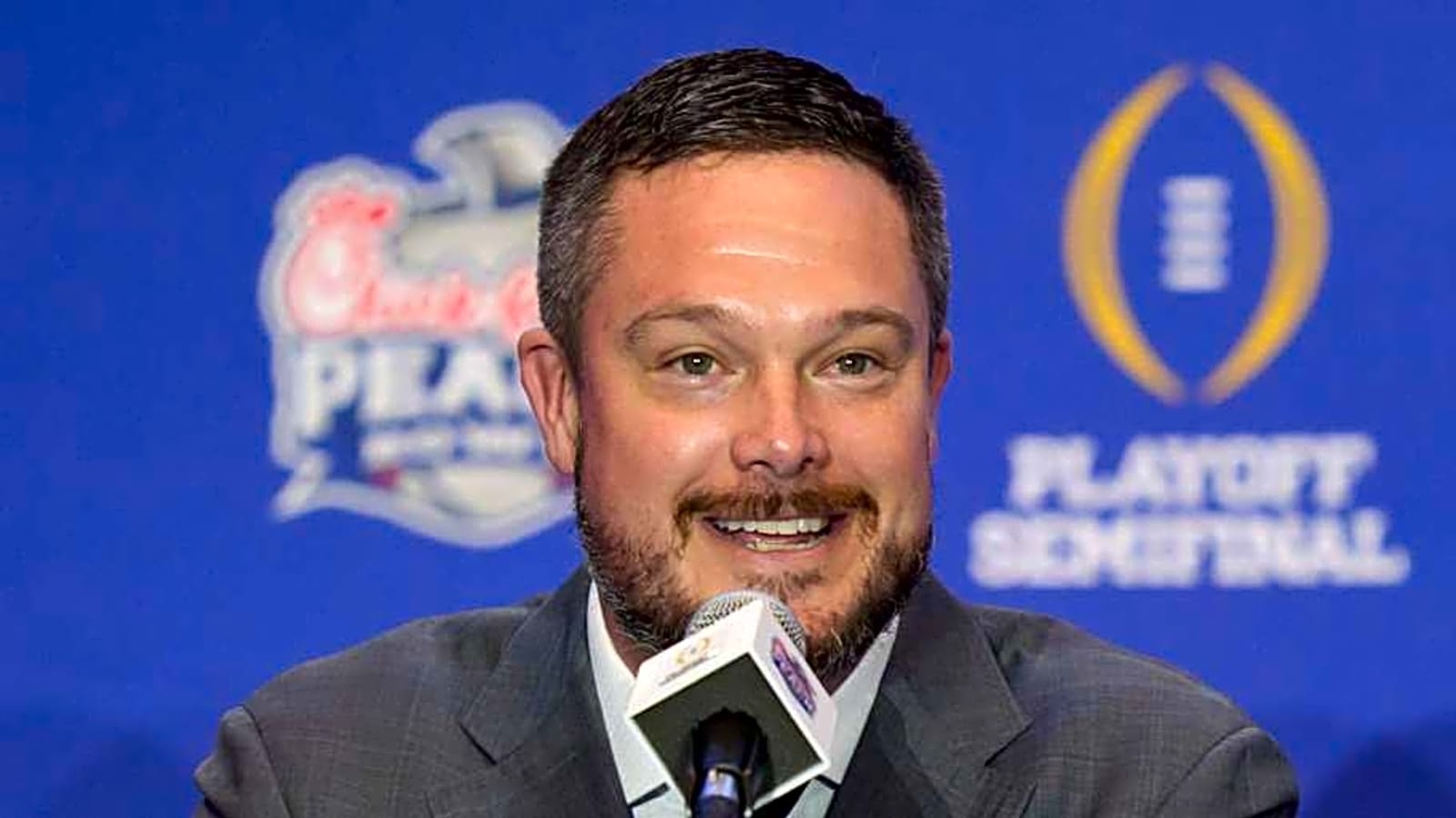 No. 1 Offensive Tackle In Transfer Portal Eyes Texas And Oregon ...