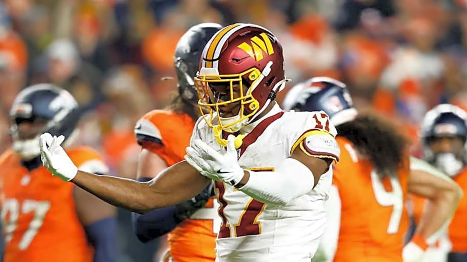 Washington Commanders star joins elite franchise company in Week 13 ...