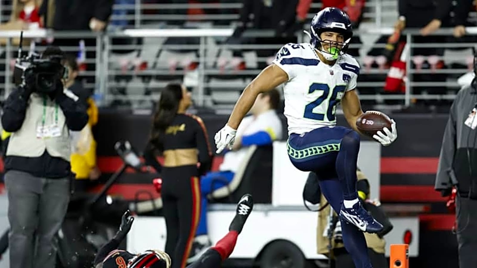 Why Bill Simmons likes Seahawks' chances against anybody in NFL ...