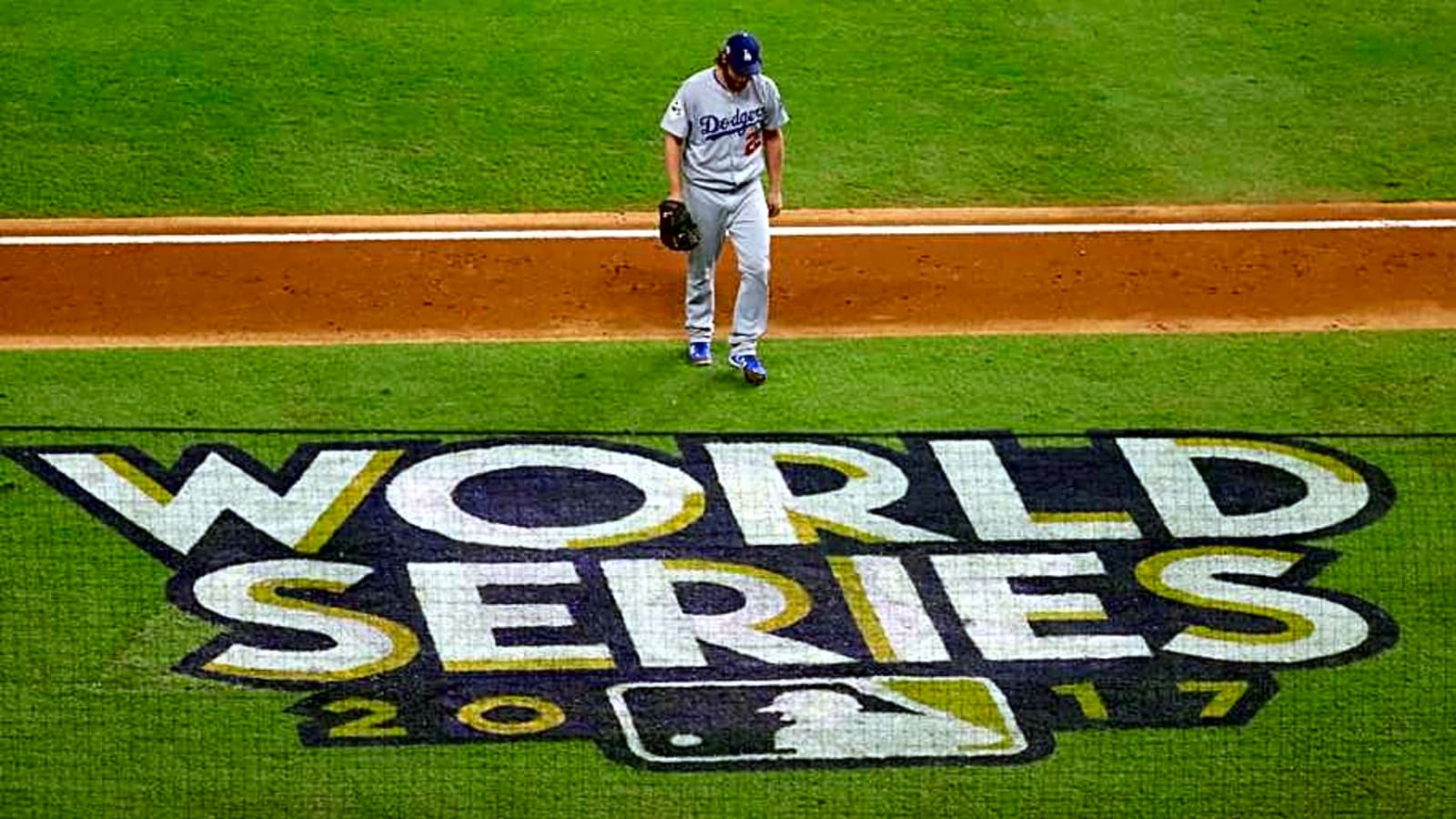 Dodgers' Clayton Kershaw Takes Shot at Astros for 2017 World Series ...