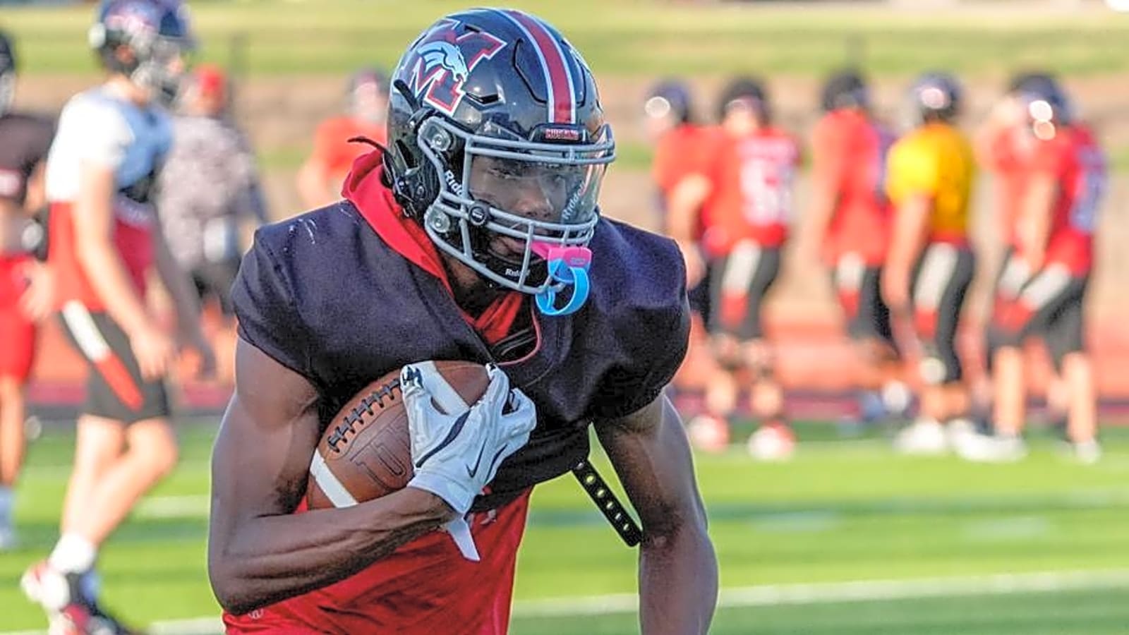 Oklahoma Lands Verbal Commitment from Top In-State DB | Yardbarker