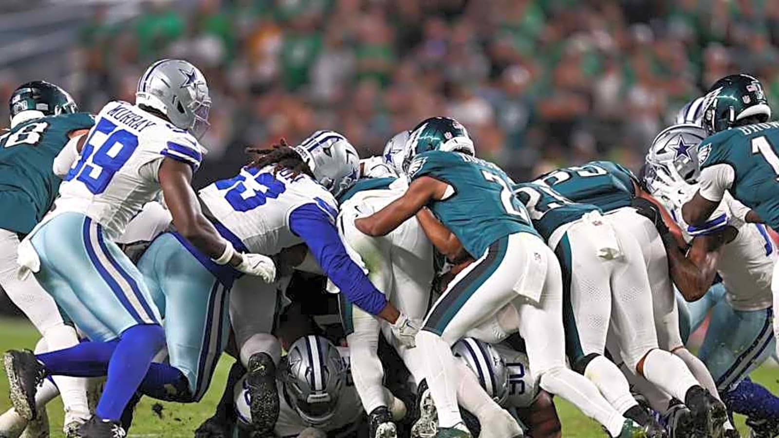 The Bears' two-pronged approach to defending Eagles' tush push | Yardbarker