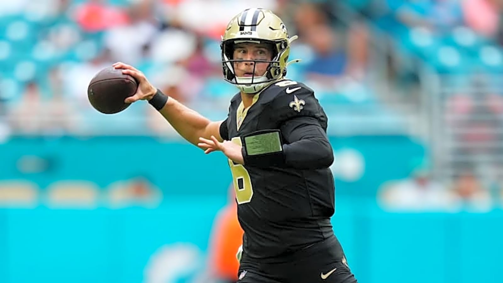 Tyler Shough Emerging As Top Rookie QB And Stats Back It Up | Yardbarker
