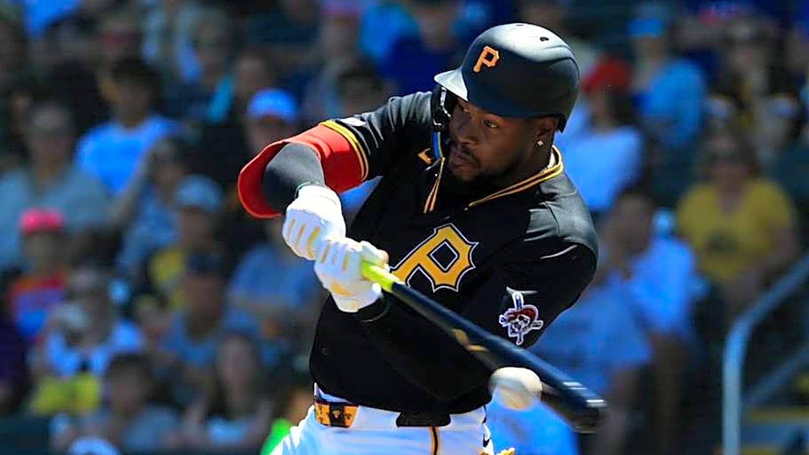 Pirates' Oneil Cruz Makes Two Terrible Plays in Center Field | Yardbarker