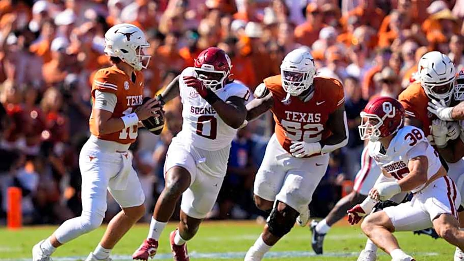 Texas Longhorns Hilariously Trolls Oklahoma Sooners On Social Media ...